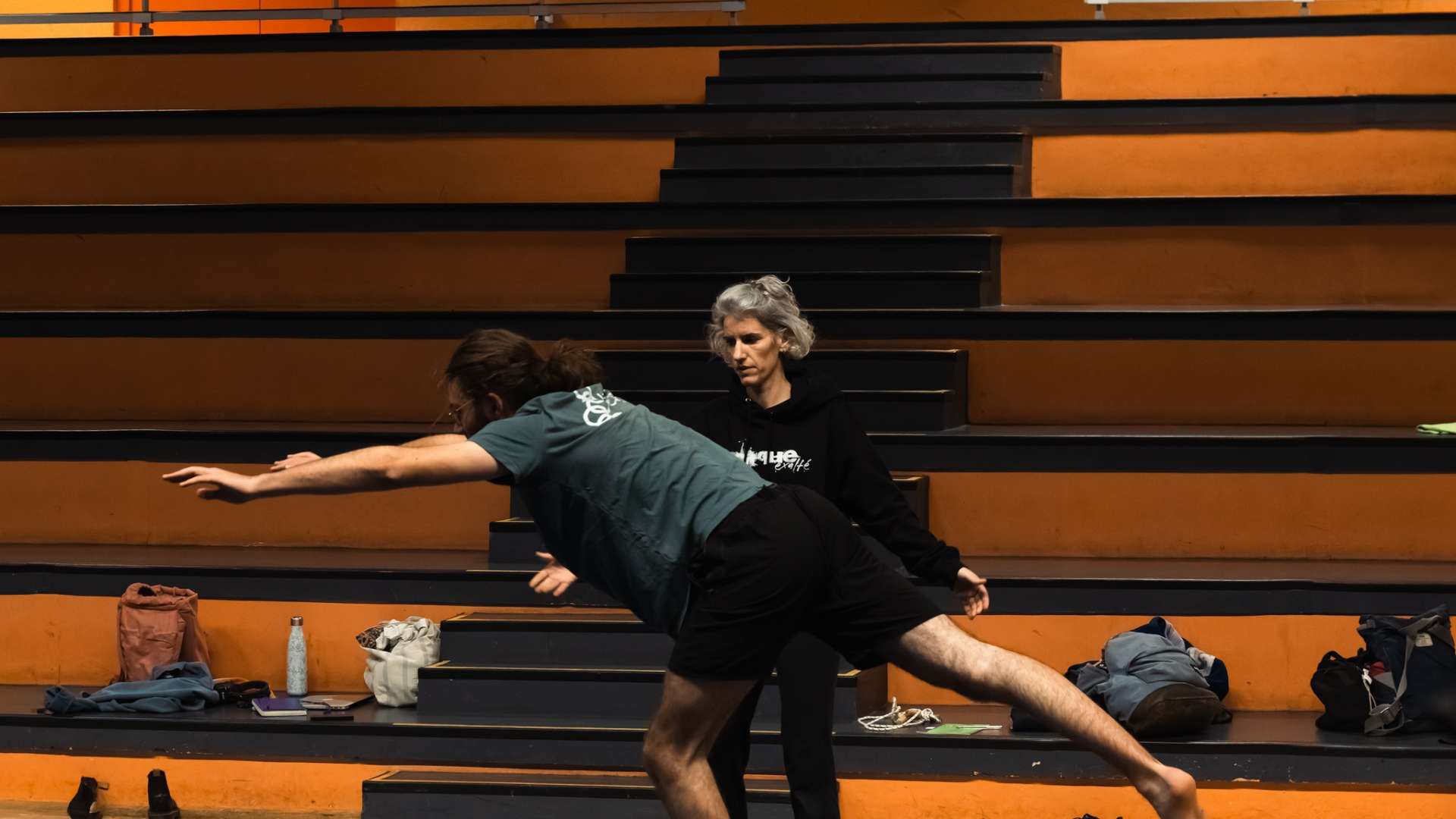 Rencontre avec deux élèves du Lycée Cirque : Tao en première et Lia en ...